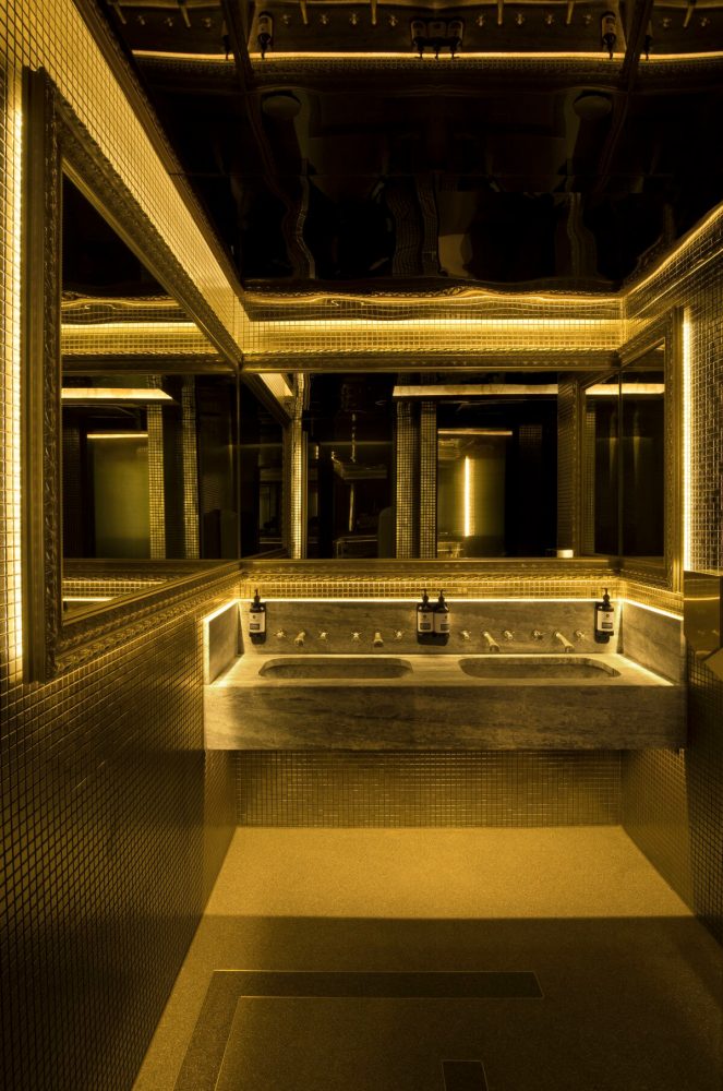 Gallery - Baroq House